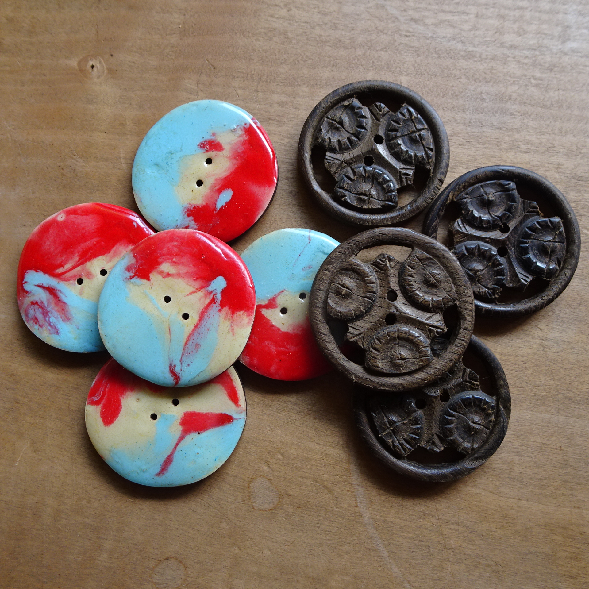 川瀬京子のBag長瀬清美のボタンと帯留 | iichi 日々の暮らしを心地よくするハンドメイドやアンティークのマーケットプレイス