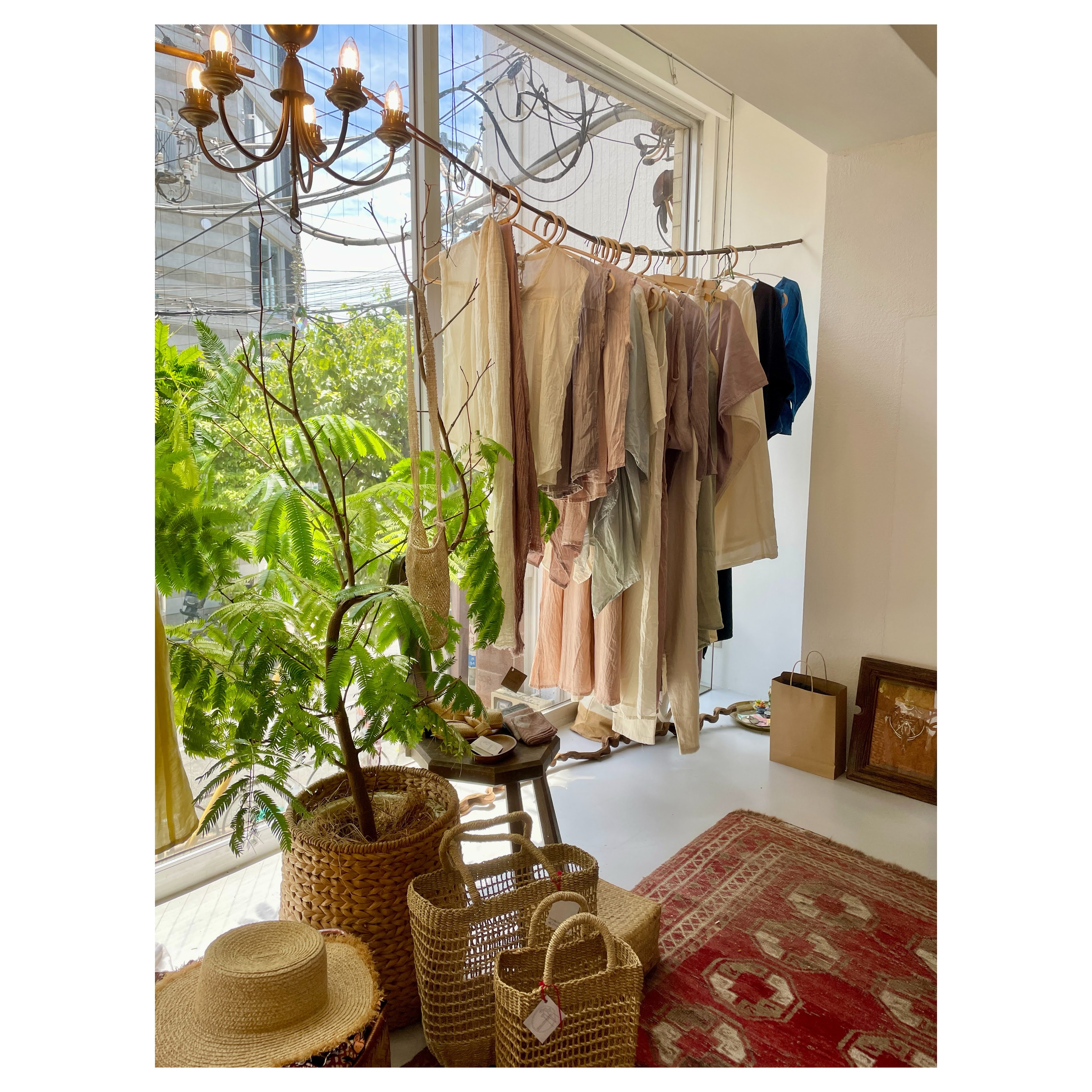 Traveling Sunday Market in Umegaoka, Tokyo | iichi 日々の暮らしを心地よくするハンドメイドやアンティークのマーケットプレイス