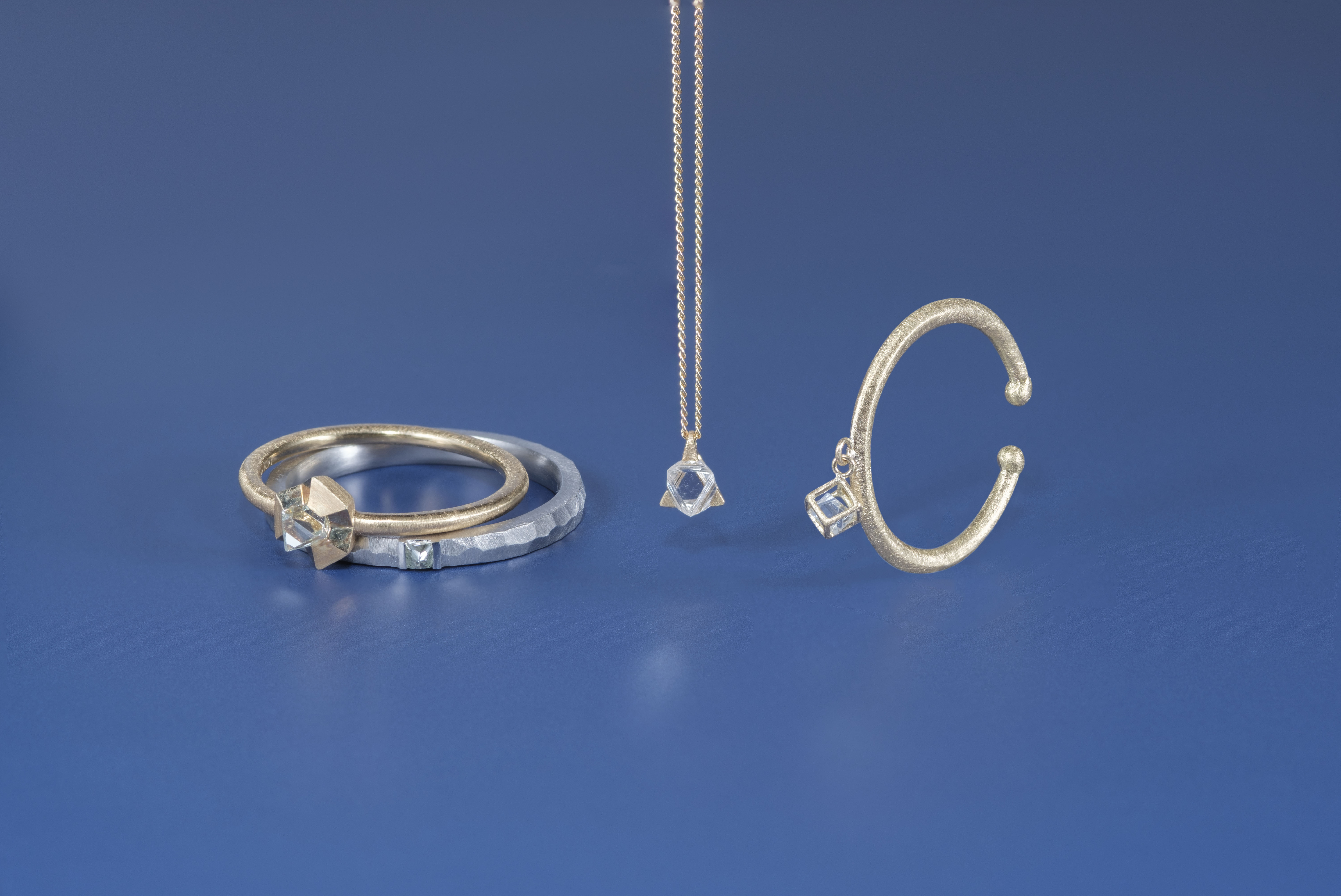 東京ミネラルショー | iichi 日々の暮らしを心地よくするハンドメイドやアンティークのマーケットプレイス