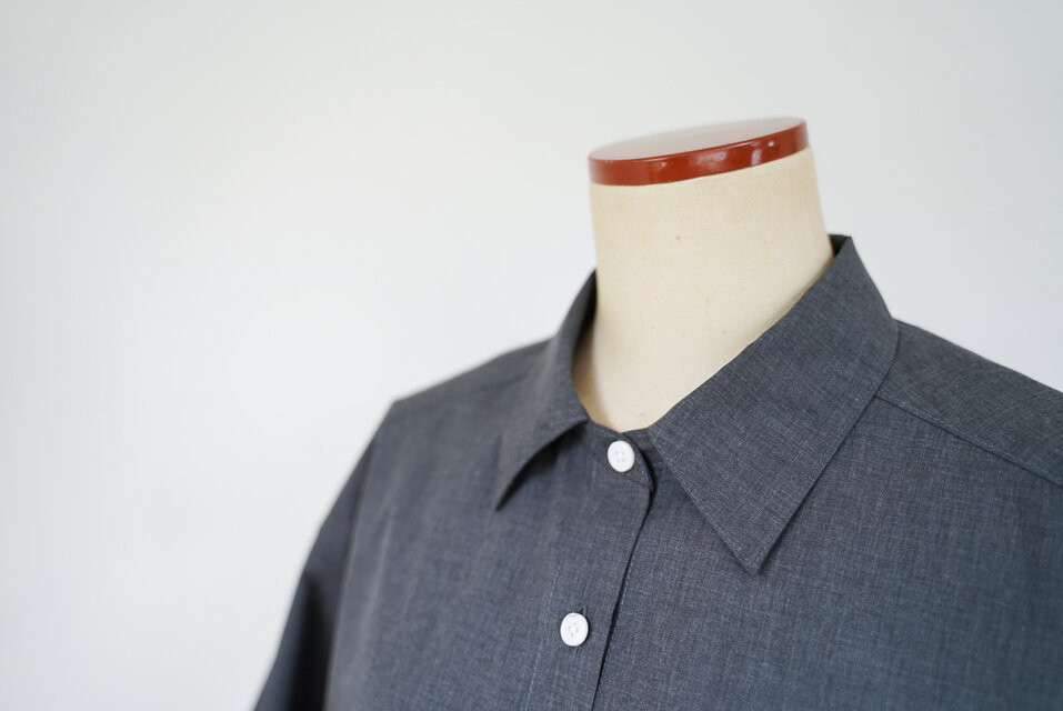 播州織 WOOL LIKE COTTON 杢グレー タイプライター 半袖シャツワンピース | iichi 日々の暮らしを心地よくするハンドメイドやアンティークのマーケットプレイス