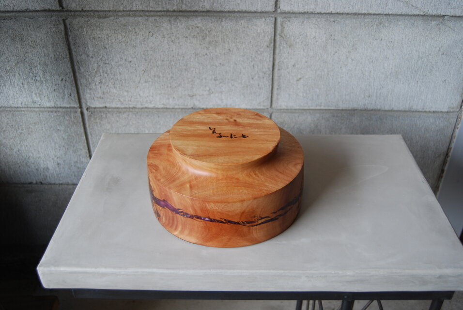 WOOD×レジン 02 インテリアボウル | iichi 日々の暮らしを心地よくするハンドメイドやアンティークのマーケットプレイス