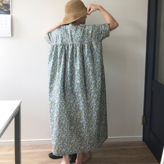 白コットンのロングワンピース（o-op-030) | iichi 日々の暮らしを心地よくするハンドメイドやアンティークのマーケットプレイス