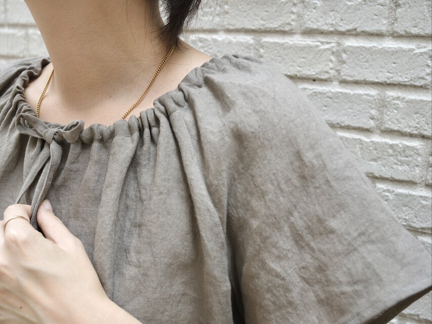 上質リネンのゆったり半袖ブラウス No.361 | iichi 日々の暮らしを心地よくするハンドメイドやアンティークのマーケットプレイス