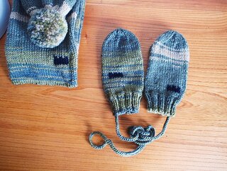 corkshoes プロフィール | iichi 日々の暮らしを心地よくするハンドメイドやアンティークのマーケットプレイス