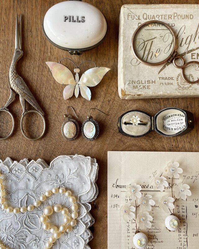 INCENSE 作品一覧 | iichi 日々の暮らしを心地よくするハンドメイドやアンティークのマーケットプレイス