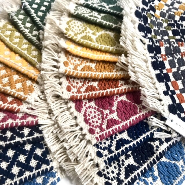 おりといろ プロフィール | iichi 日々の暮らしを心地よくするハンドメイドやアンティークのマーケットプレイス