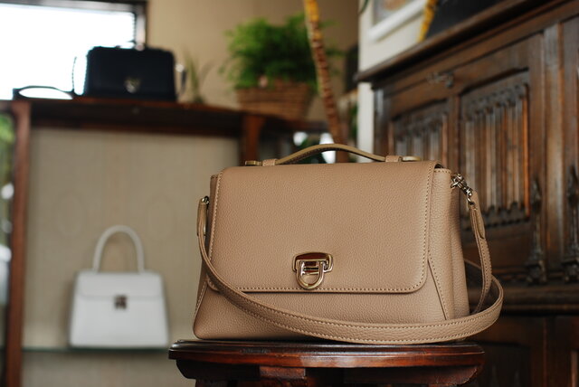 エスペディエンテ 作品一覧 | iichi 日々の暮らしを心地よくするハンドメイドやアンティークのマーケットプレイス