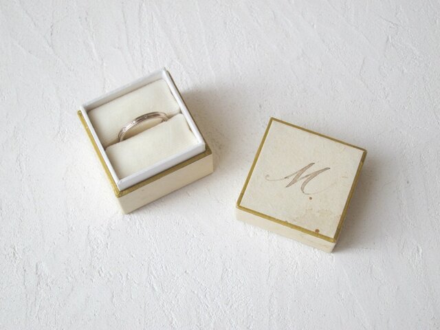 紙箱リングケース 〈 M 〉 | iichi ハンドメイド・クラフト作品・手仕事品の通販