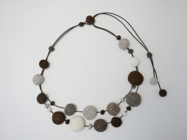 Two steps_N05 | iichi ハンドメイド・クラフト作品・手仕事品の通販