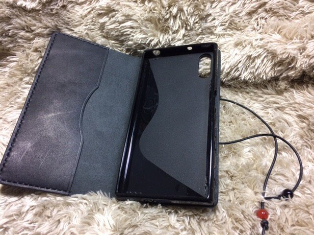 そる様オーダー XPERIA XZ SOV34 レザーケース | iichi ハンドメイド・クラフト作品・手仕事品の通販