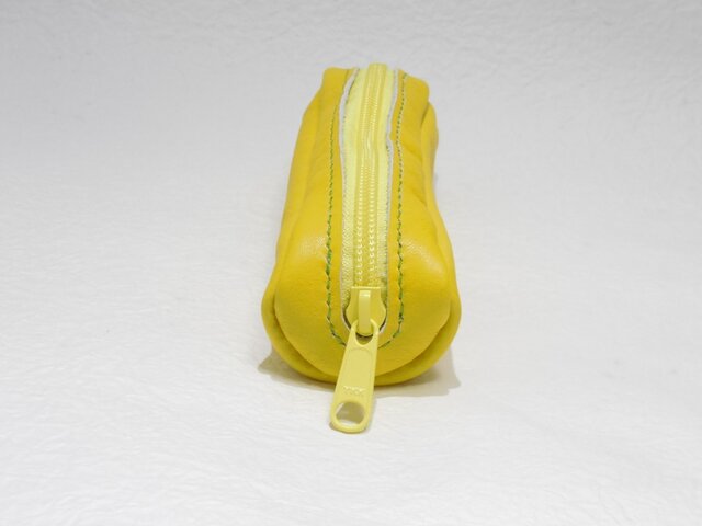 ペンケース Happy banana | iichi ハンドメイド・クラフト作品・手仕事品の通販