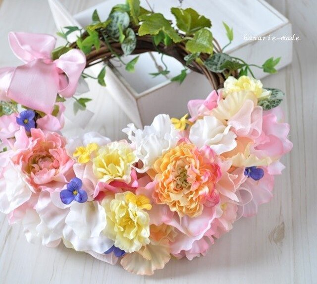 flower bag wreath 2：sweet pea & ranunculus | iichi ハンドメイド・クラフト作品・手仕事品の通販