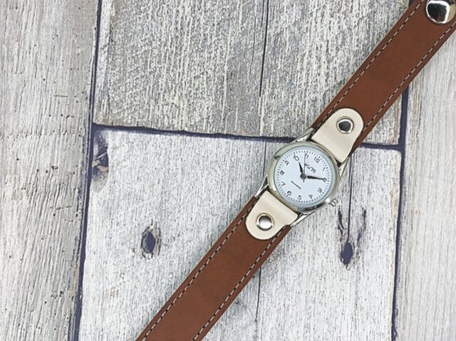 【送料無料】毎日つけていたくなる時計「ステッチラン 腕時計」受注生産（SRW-BGW-HS） | iichi ハンドメイド・クラフト作品・手仕事品の通販