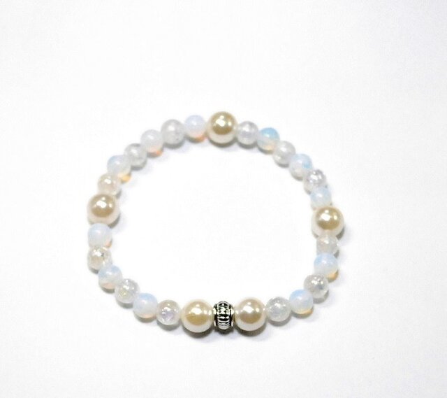 ブレスレット パール＆オパール lalalady-69 | iichi ハンドメイド・クラフト作品・手仕事品の通販