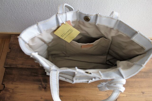 本革 手縫いPatchwork tote L | iichi 日々の暮らしを心地よくするハンドメイドやアンティークのマーケットプレイス