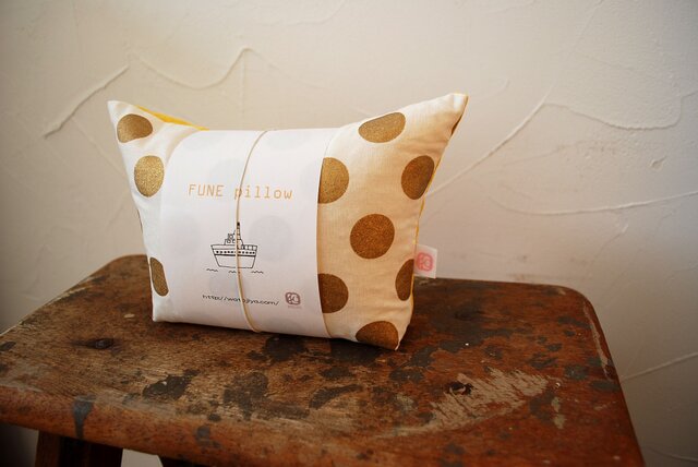 小さい船枕『FUNE：S』 | iichi ハンドメイド・クラフト作品・手仕事品の通販