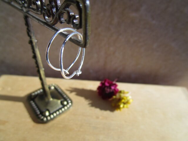 【再販】silver フープ ピアス 16mm | iichi 日々の暮らしを心地よくするハンドメイドやアンティークのマーケットプレイス