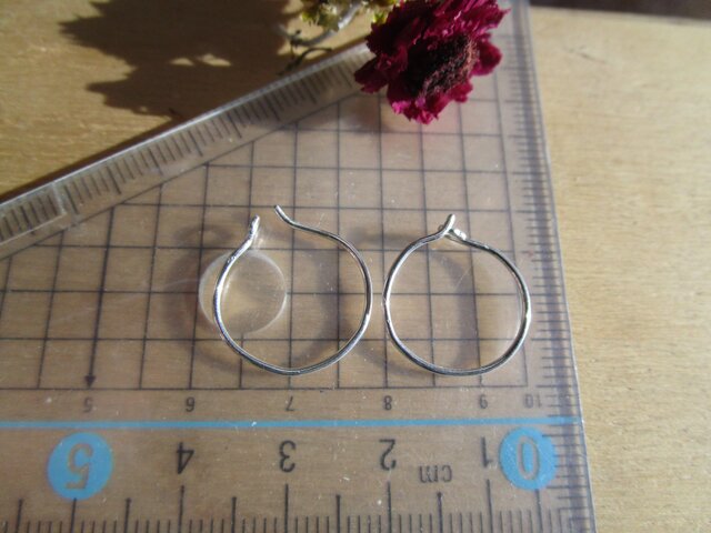 【再販】silver フープ ピアス 16mm | iichi 日々の暮らしを心地よくするハンドメイドやアンティークのマーケットプレイス