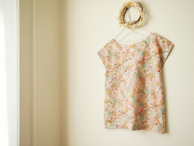 2018s/s 新柄 Liberty: Patchwork Storiesフレンチスリーブブラウス | iichi ハンドメイド・クラフト作品・手仕事品の通販