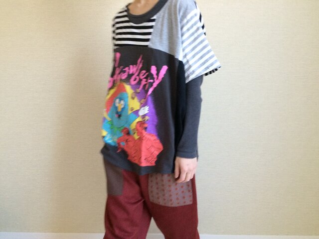 フレンチスリーブのゆるTシャツ(黒グレー系)B011 | iichi ハンドメイド・クラフト作品・手仕事品の通販