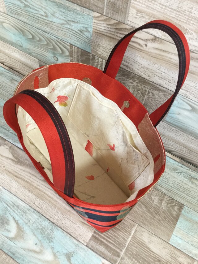 ストライプレッド | iichi ハンドメイド・クラフト作品・手仕事品の通販