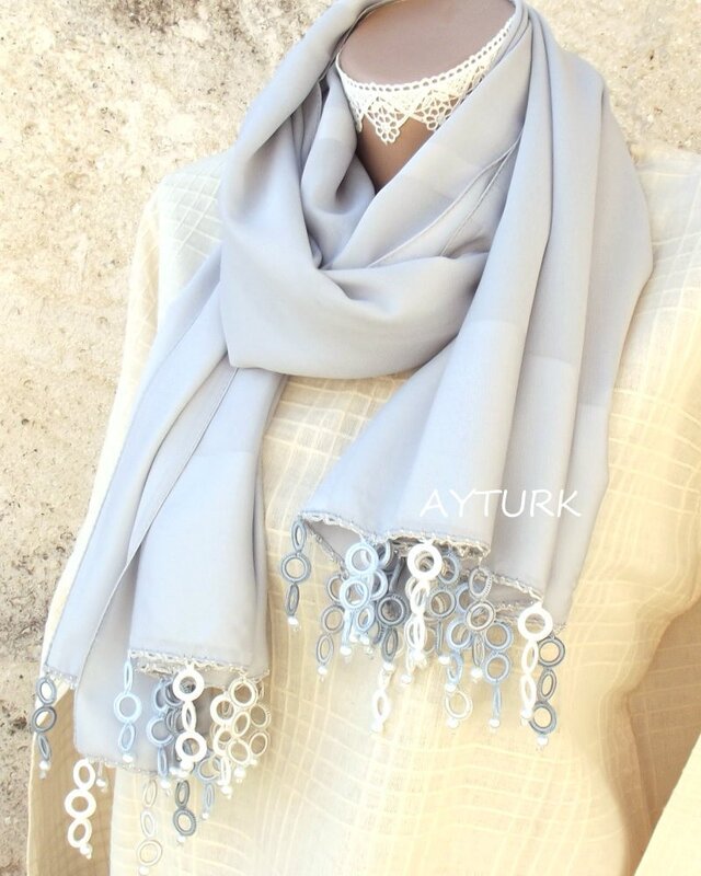 レースの花付き シルキーコットンストール「リング／2辺」ライトグレー | AYTURK／アイトゥルク | ハンドメイド通販 iichi（いいち）