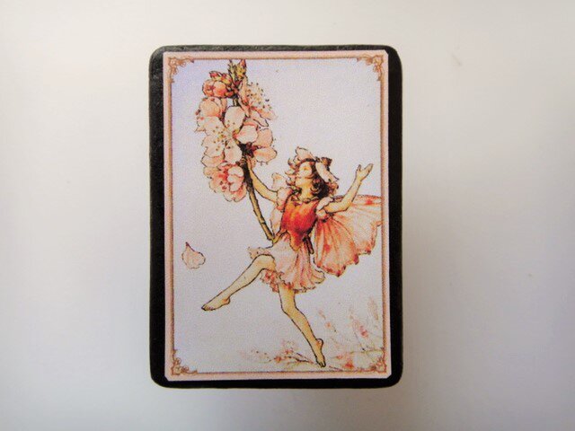 マッチラベルブローチ3512 | iichi ハンドメイド・クラフト作品・手仕事品の通販