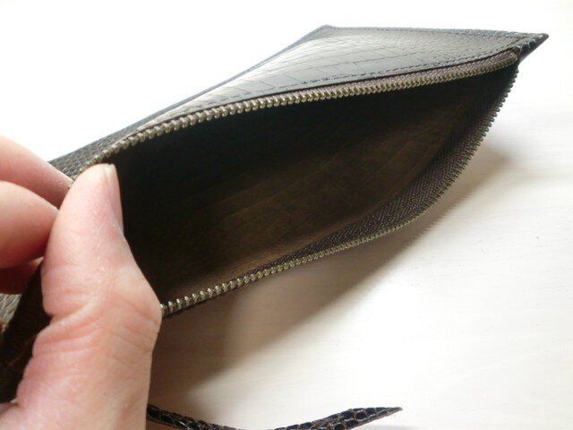 型押しクロコ・コンパクトタイプ・フラットマルチケース・067 | iichi ハンドメイド・クラフト作品・手仕事品の通販