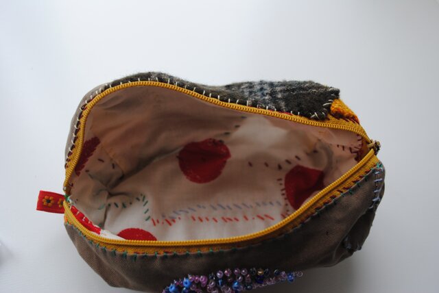 ポーチ 1000 | iichi ハンドメイド・クラフト作品・手仕事品の通販