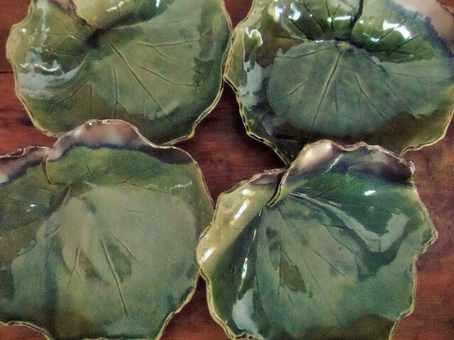 蕗葉皿(大) | iichi 日々の暮らしを心地よくするハンドメイド 蕗葉皿(大) | iichi 日々の暮らしを心地よくするハンドメイド