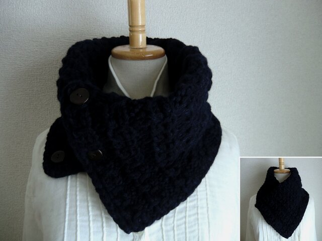 ラムウール アラン模様のカウル Lサイズ（ダークネイビー）typeB | iichi ハンドメイド・クラフト作品・手仕事品の通販