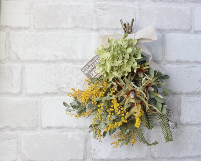 ミモザとﾘｭｰｶﾃﾞﾝﾄﾞﾛﾝのスワッグ＊neo | iichi ハンドメイド・クラフト作品・手仕事品の通販