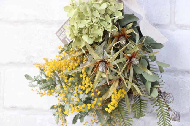 ミモザとﾘｭｰｶﾃﾞﾝﾄﾞﾛﾝのスワッグ＊neo | iichi ハンドメイド・クラフト作品・手仕事品の通販