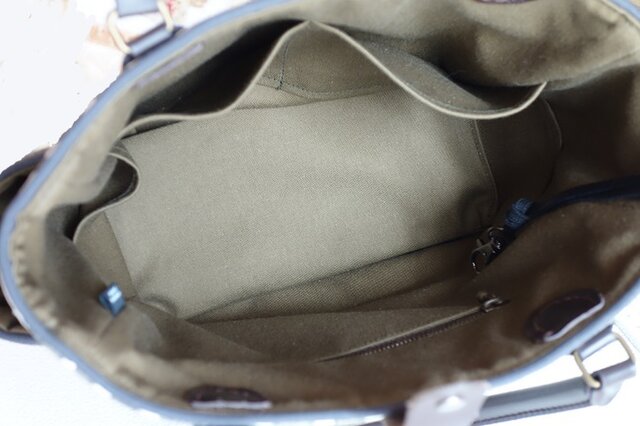 サイドポケットバッグS-2（フランス生地 テヴノンThevenon社「ビッグバン」：トープ色) | iichi ハンドメイド・クラフト作品・手仕事品の通販