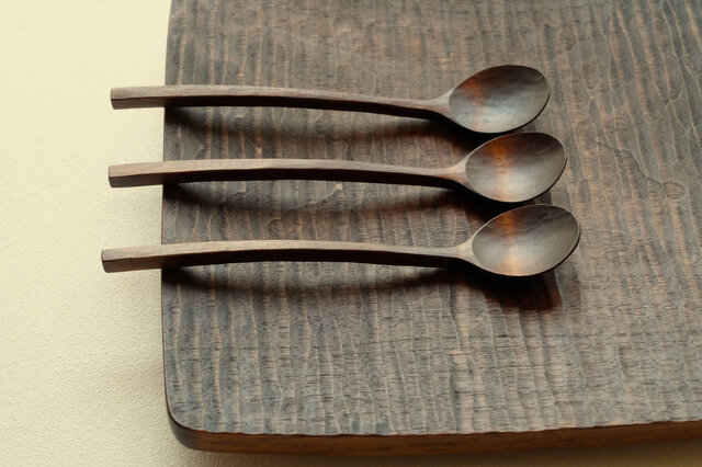 山桜の木のデザートスプーン (type-SU) | iichi 日々の暮らしを心地よくするハンドメイドやアンティークのマーケットプレイス