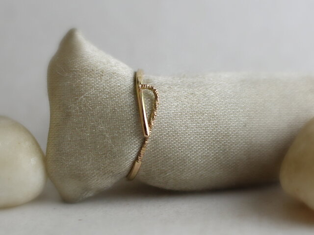 ゴールドフィルドリング 0080 | iichi 日々の暮らしを心地よくするハンドメイドやアンティークのマーケットプレイス