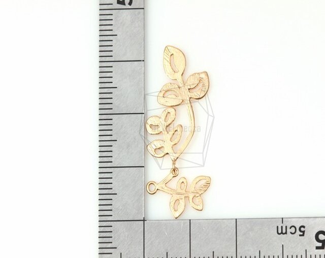 PDT-346-MG【2個入り】リーフペンダント,leaf Pendant/ 16mm x 32mm | iichi 日々の暮らしを心地よくするハンドメイドやアンティークのマーケットプレイス