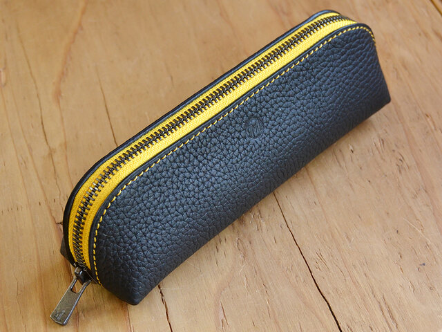 ペンケース 黄×黒 | Marubayashi | ハンドメイド通販 iichi（いいち）