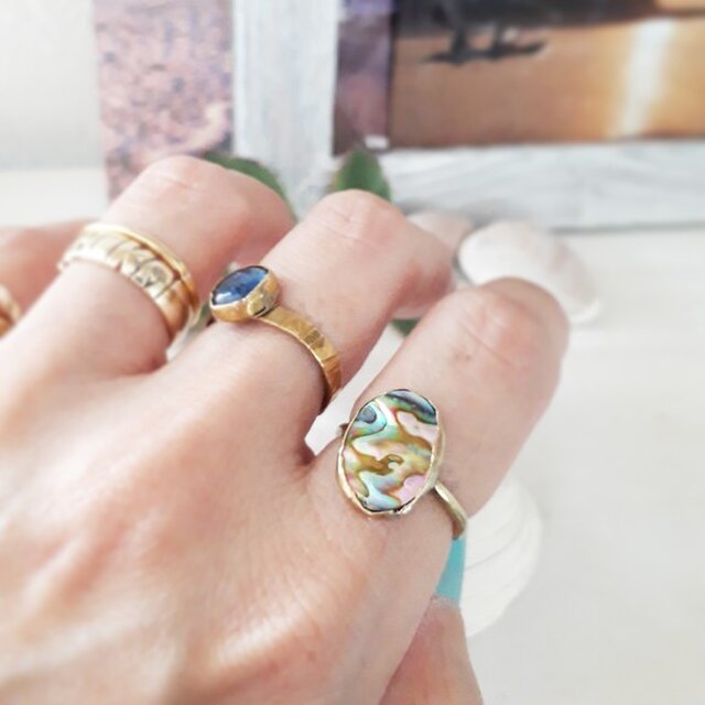 【11号】abalone shell ring | iichi 日々の暮らしを心地よくするハンドメイドやアンティークのマーケットプレイス