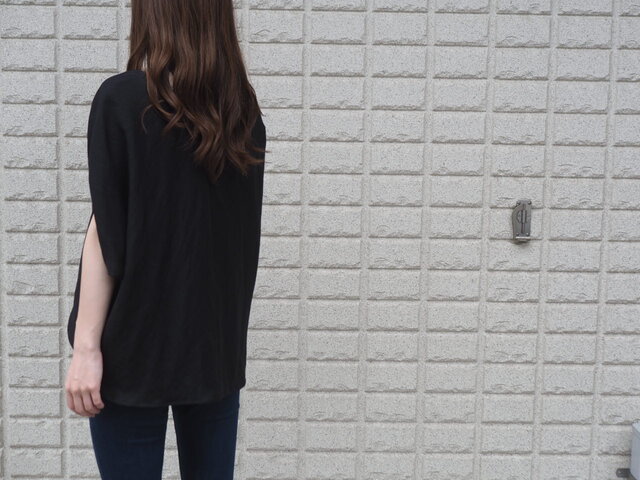 ドルマントップス ブラック No.49-01 | iichi 日々の暮らしを心地よくするハンドメイドやアンティークのマーケットプレイス