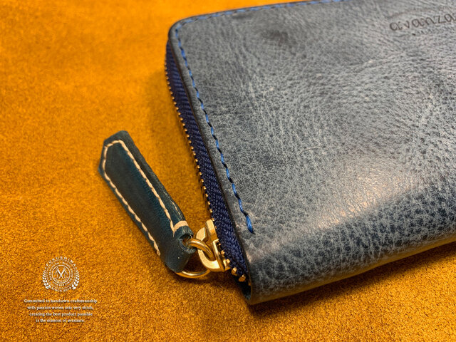 【送料無料】本革ラウンドファスナー長財布（使用革：アラスカ / 色：ターコイズ） | iichi ハンドメイド・クラフト作品・手仕事品の通販