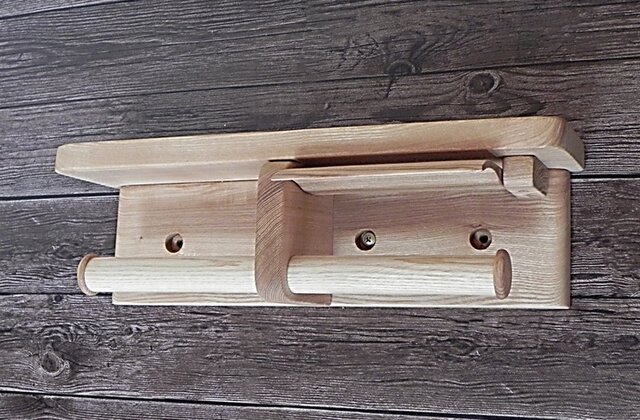 木製トイレットペーパーホルダー Ver.13s（アッシュ無垢材） | iichi 日々の暮らしを心地よくするハンドメイドやアンティークのマーケットプレイス
