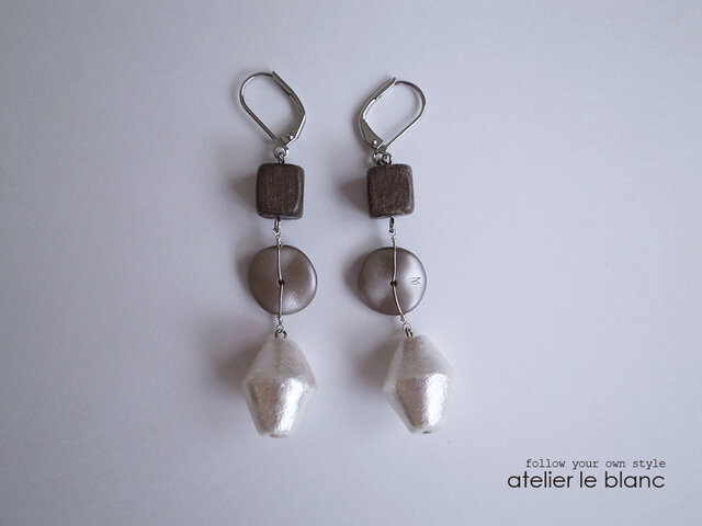 tanto tempo #1～トープのグラデーションピアス～ | iichi ハンドメイド・クラフト作品・手仕事品の通販