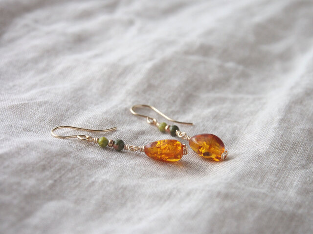 Amber Forest（pierce） | iichi ハンドメイド・クラフト作品・手仕事品の通販