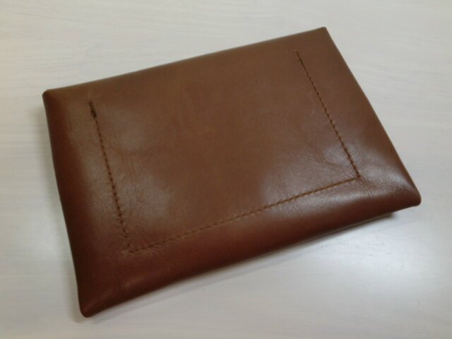 ゴートスキン・B7対応パスポートケース・スムースブラウン・カードポケット付き・0166 | iichi ハンドメイド・クラフト作品・手仕事品の通販
