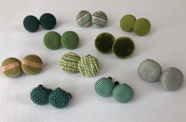 挿し色 イヤリング小 g3 | iichi ハンドメイド・クラフト作品・手仕事品の通販