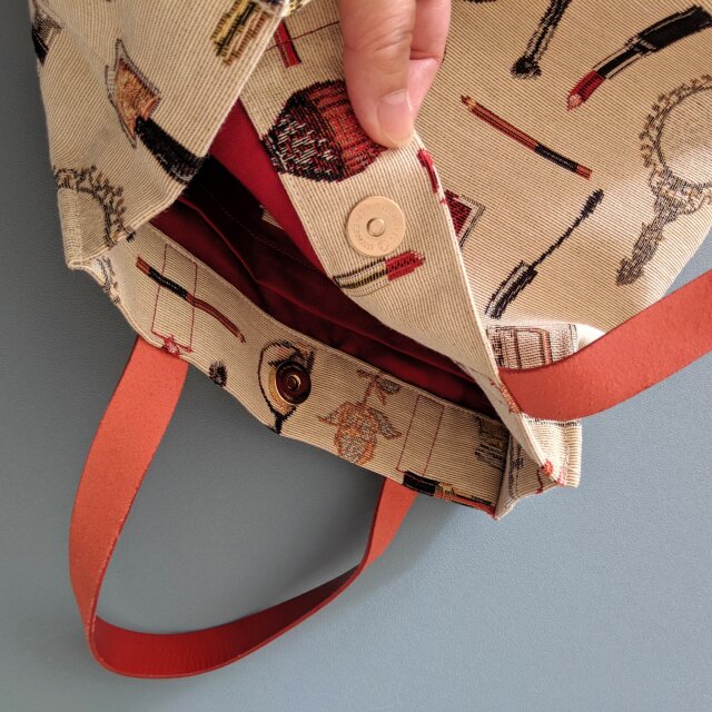 Cosmetic bag(a) | iichi ハンドメイド・クラフト作品・手仕事品の通販