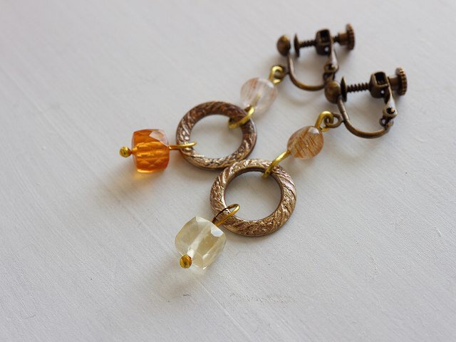 ヘソナイトガーネット＊真鍮リング＊ヴィンテージ＊フレンチスタイル＊14kgfピアス＊no.398 | iichi ハンドメイド・クラフト作品・手仕事品の通販