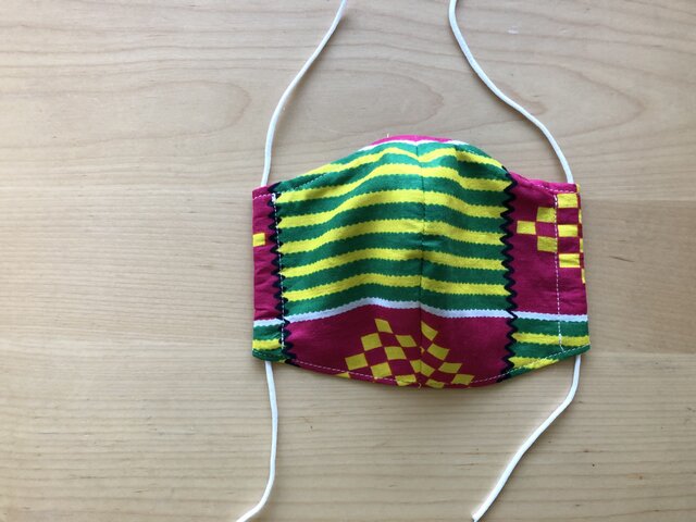 e112-アフリカ布マスク | iichi ハンドメイド・クラフト作品・手仕事品の通販
