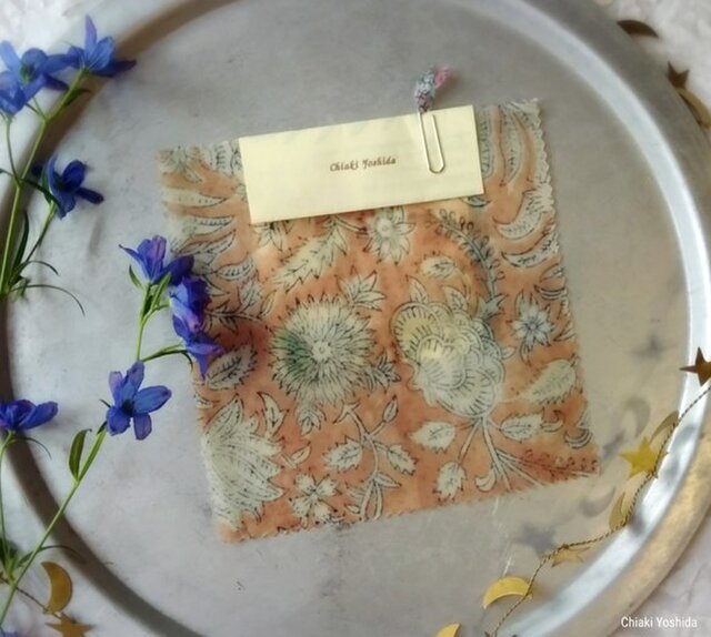 みつろうエコラップ 四角S：ベージュ 花柄 | iichi ハンドメイド・クラフト作品・手仕事品の通販